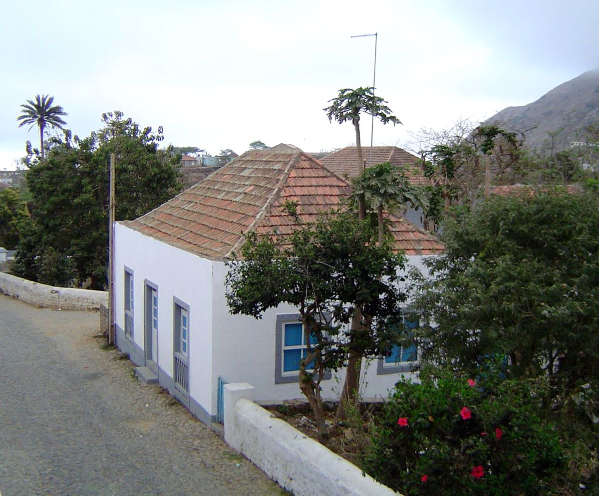 Casa do Porto da Furna, 1950 (c.), ilha Brava, 2004, Cabo Verde ...