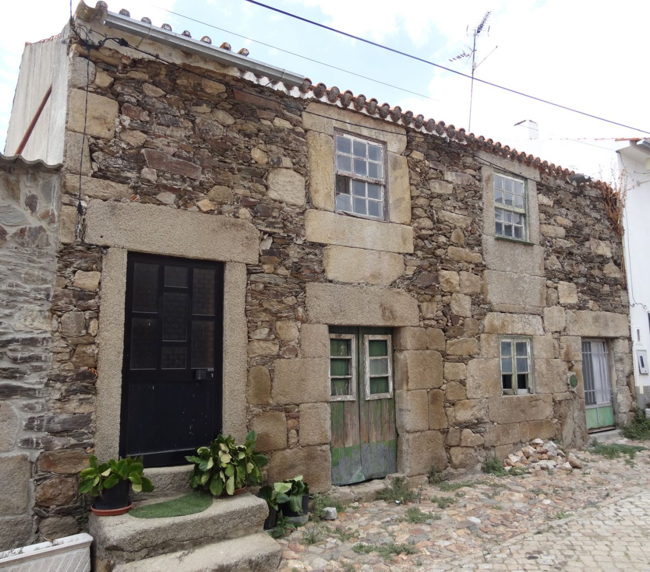 Casas de dois pisos, reforma de 1650 (c.) e seguintes, Vilar Torpim ...