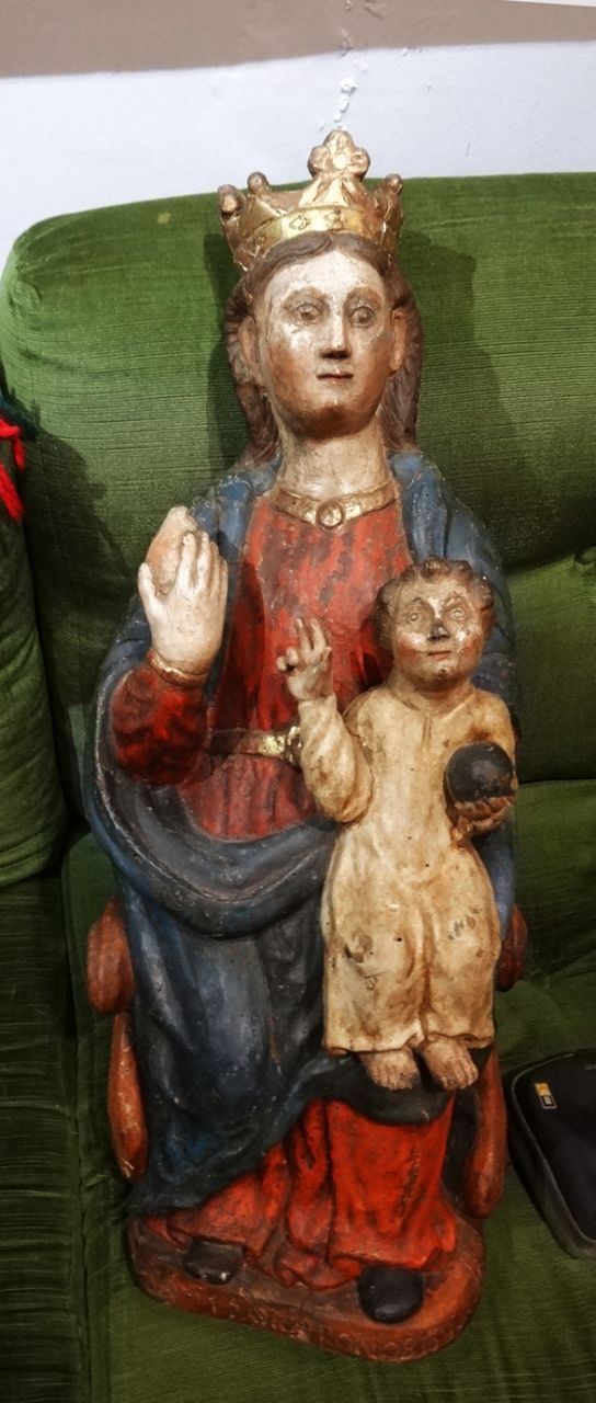 Nossa Senhora e o Menino, oficina ibérica de influência francesa ...