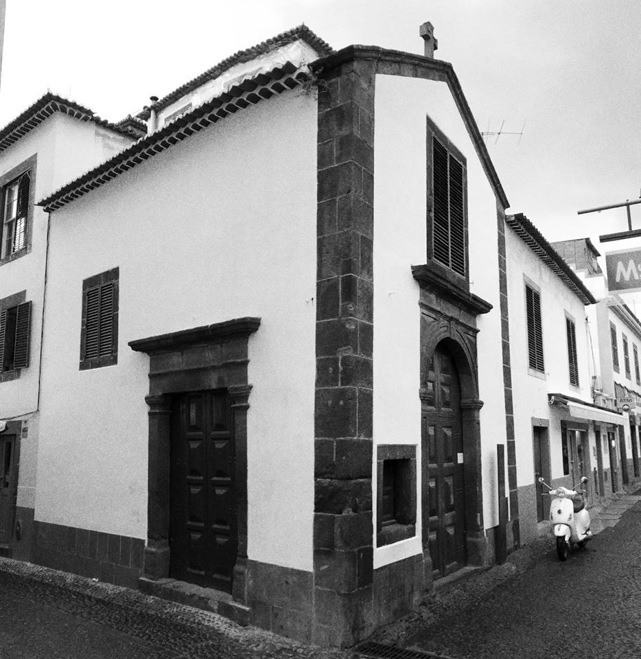 Capela de Nossa Senhora da Saúde do Monte da Oliveira, 1683, Rua Boa ...