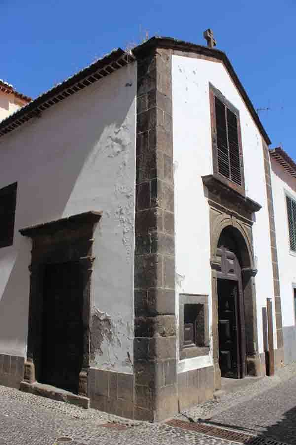 Capela de Nossa Senhora da Saúde do Monte da Oliveira, 1683, Rua Boa ...