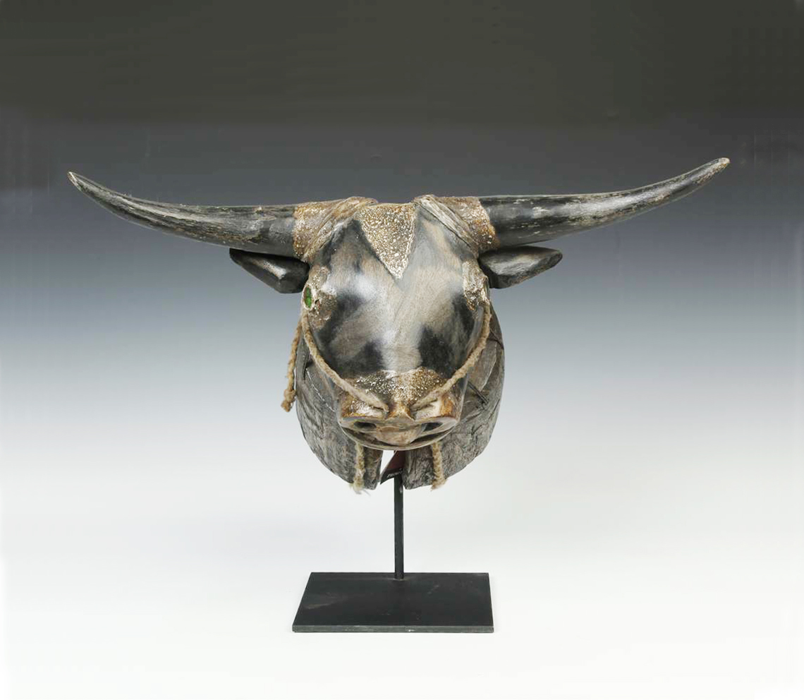 Máscara cabeça de vaca mungut ou vaca bruto da Primitive Gallerie de ...