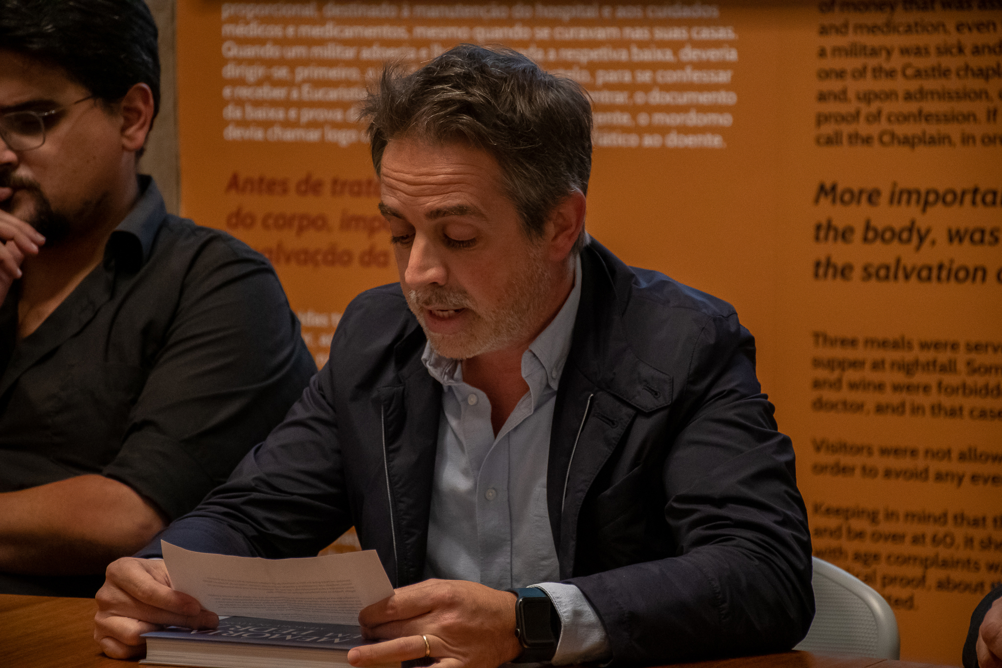 Luís Bettencourt na apresentação de Memória em Pedra, Memory in Stone ...