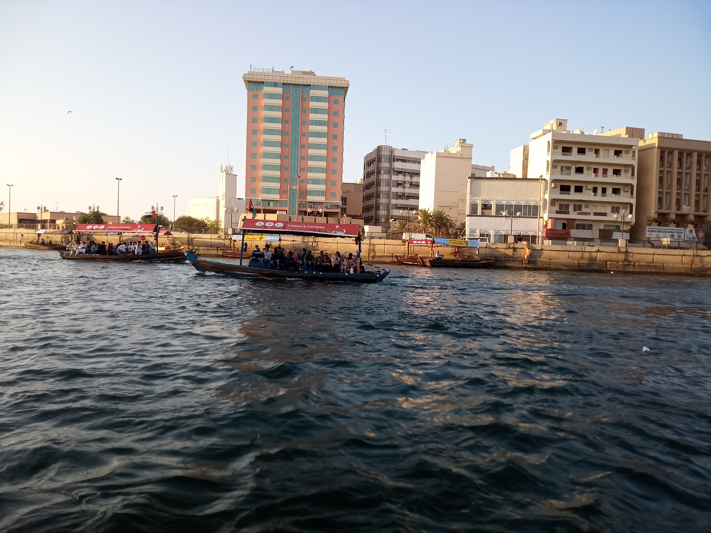 Al Sabkha, 1 de dezembro de 2021, Dubai, Emirados Árabes Unidos ...