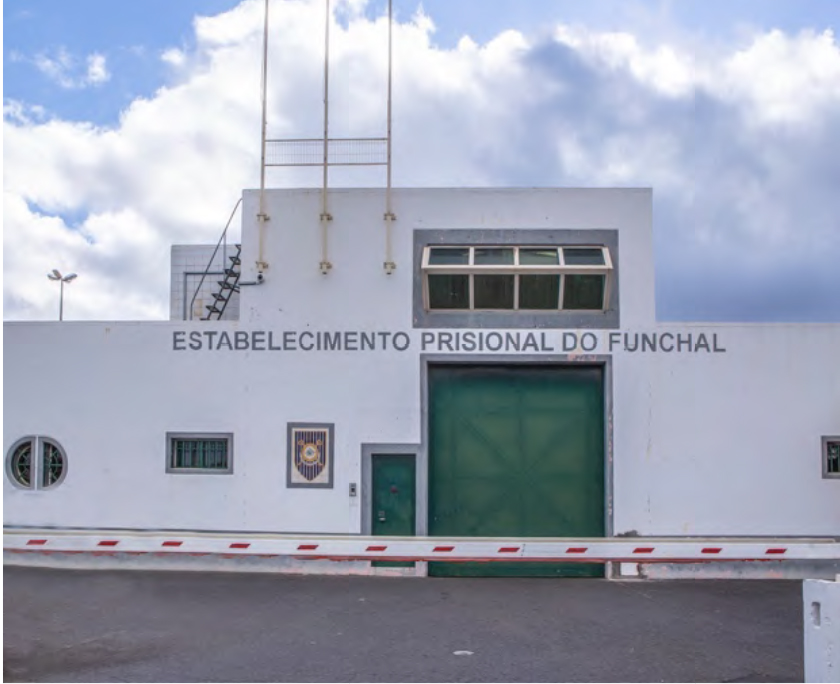 Estabelecimento Prisional do Funchal, reforma de 2000 (c.), Cancela ...