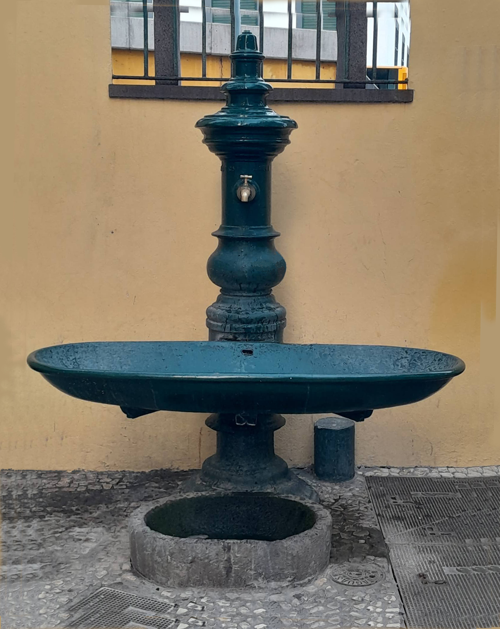 Fontes e fontanários – Arquipélagos