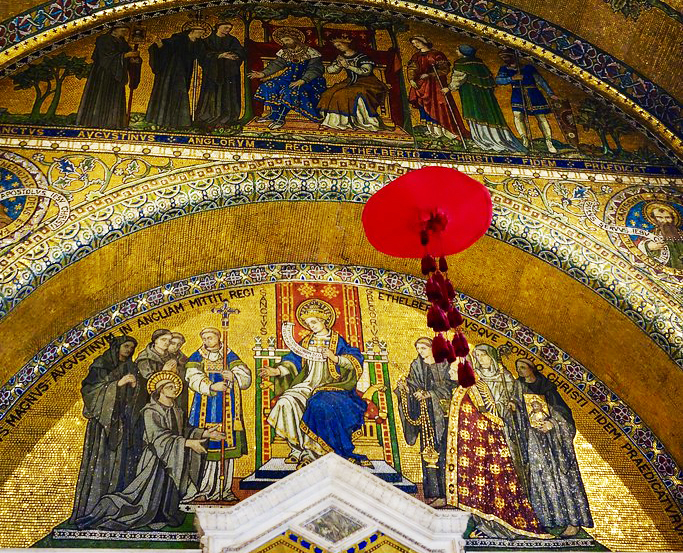 Galero do cardeal George Hume, 1979 (c.), capela de São Gregório e de ...